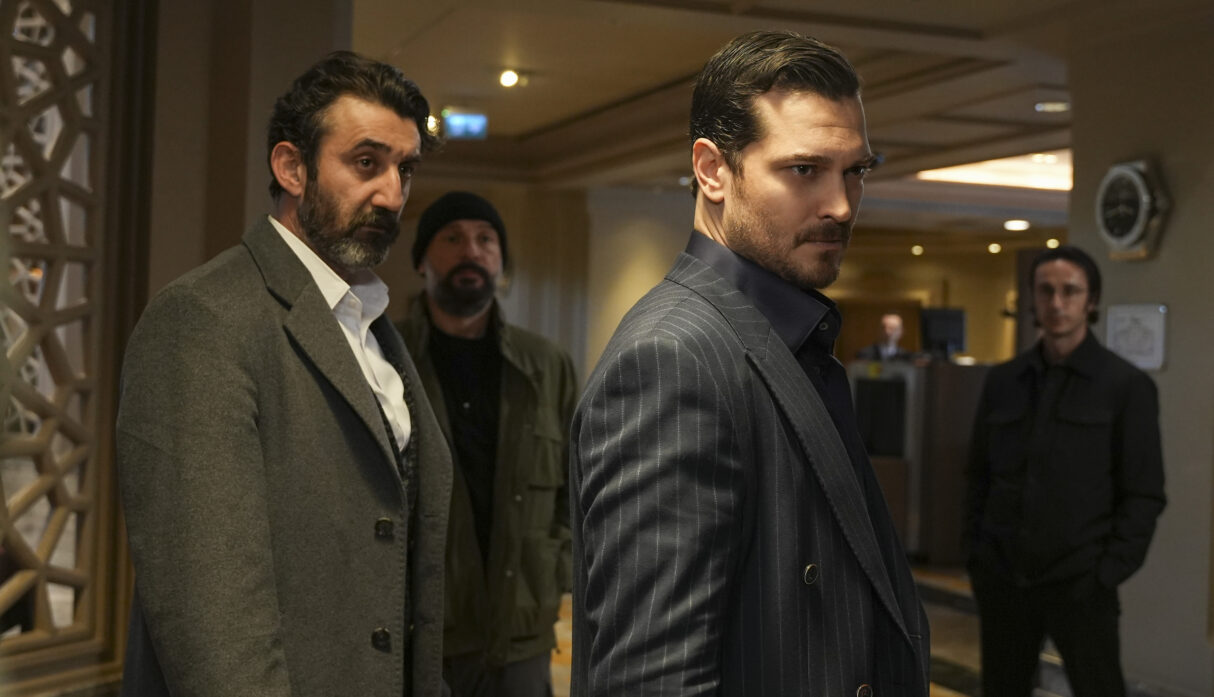 New Episodes of 'Eshref Ruya' Available on Prime Video Türkiye One Day ...