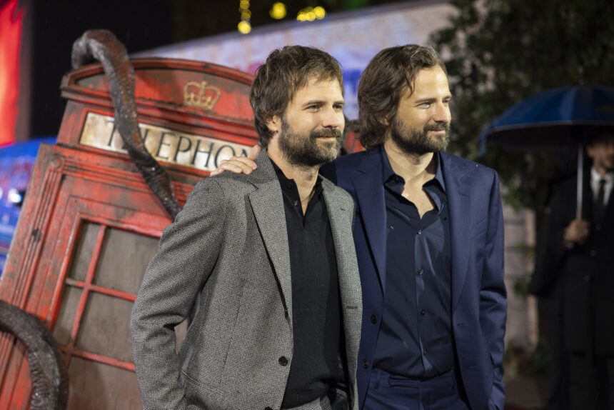 Matt & Ross Duffer on 'Stranger Things' - Exclusive Interview - Episode